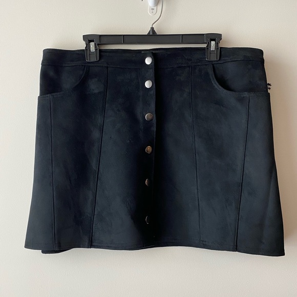 Express | Skirts | Suede Mini Skirt | Poshmark